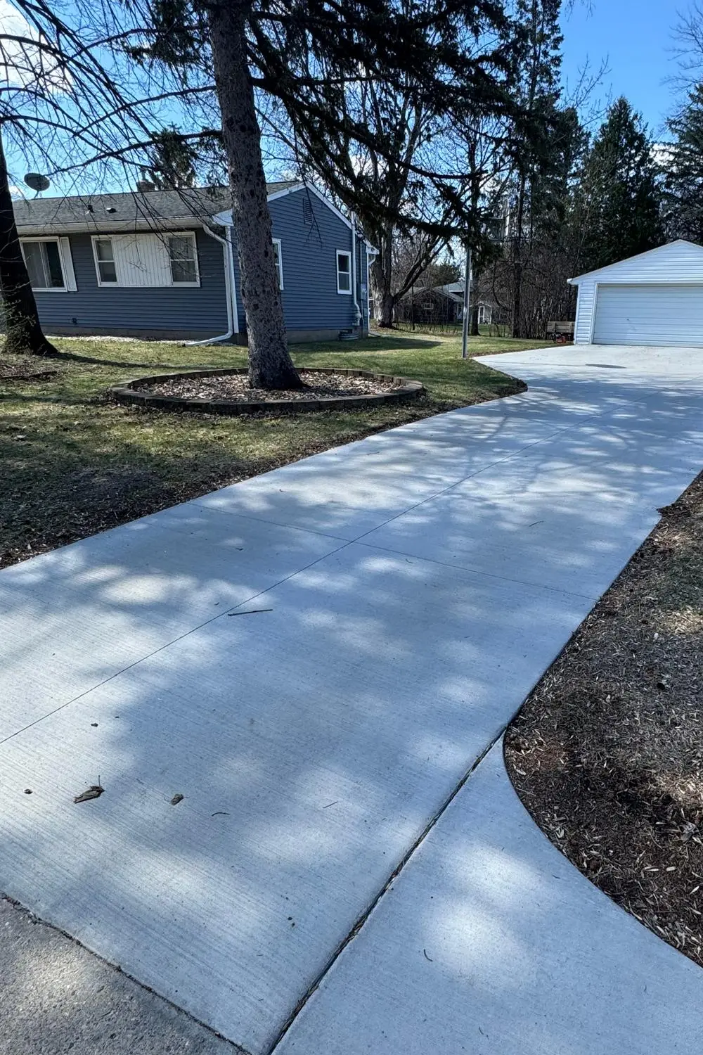 Sidewalk Leveling with Polyjacking - Kaplan Concrete
